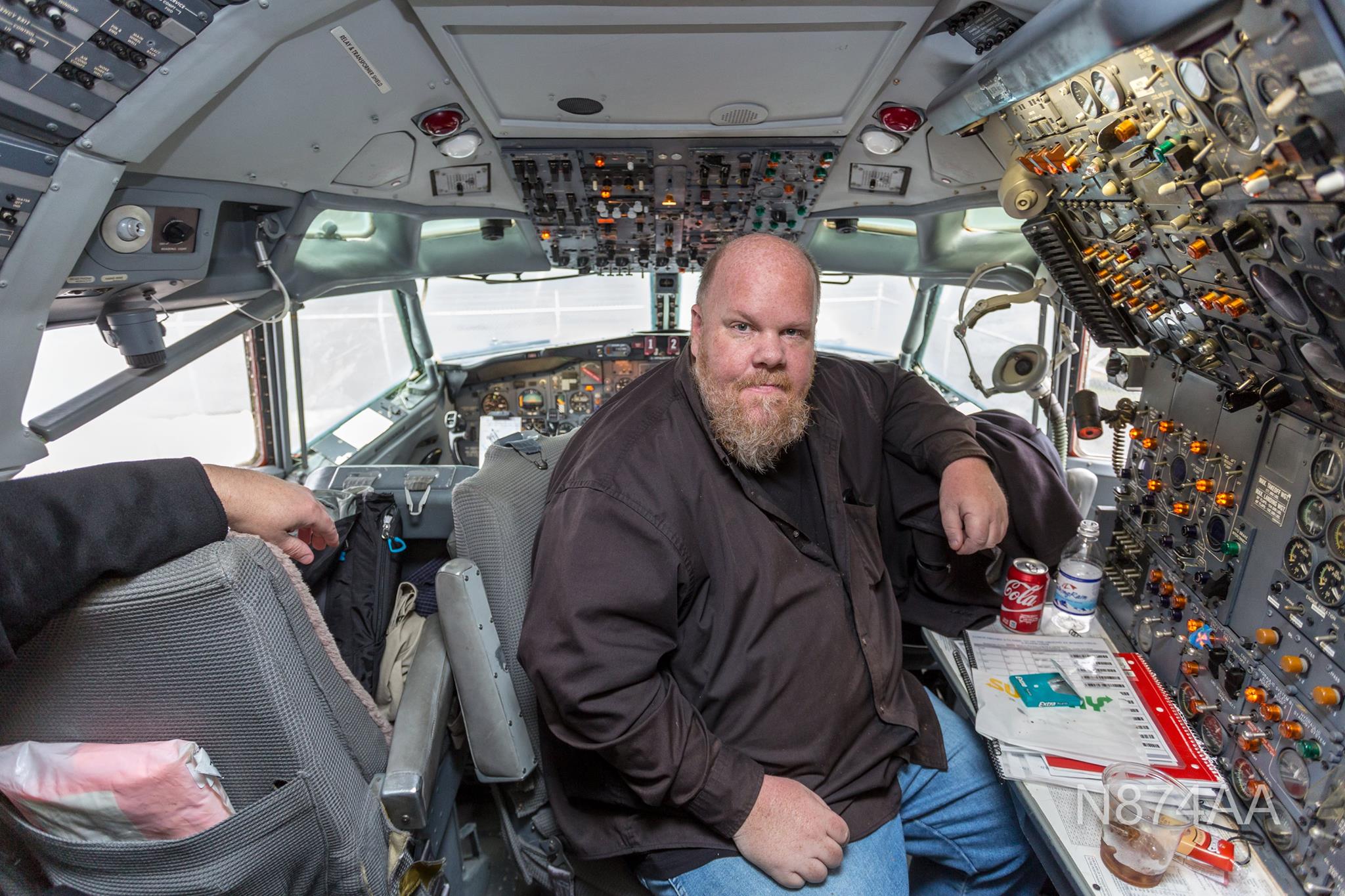 Ryan Bomar Burbank's Aviation Enthusiast - Los Angeles Journal